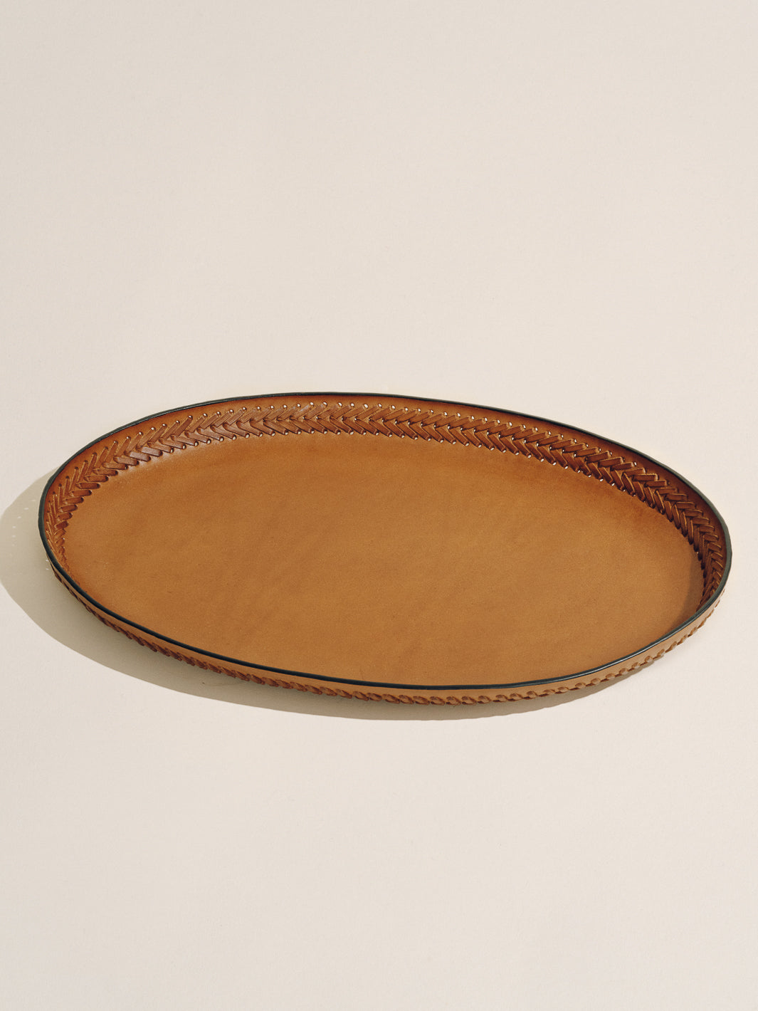 The Oversized Tray in Braided Molded Leather Home – Hunting Season